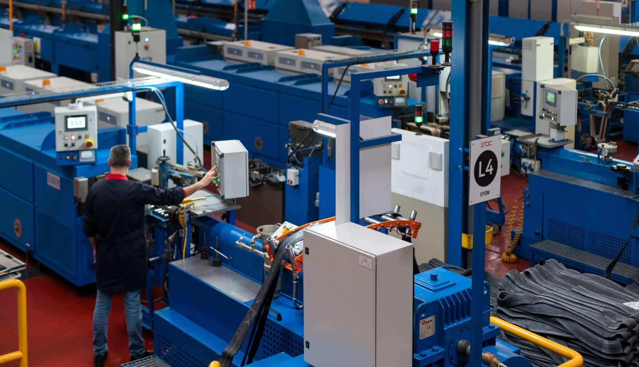 Extrusión de polímeros - Fabricación de piezas de plástico