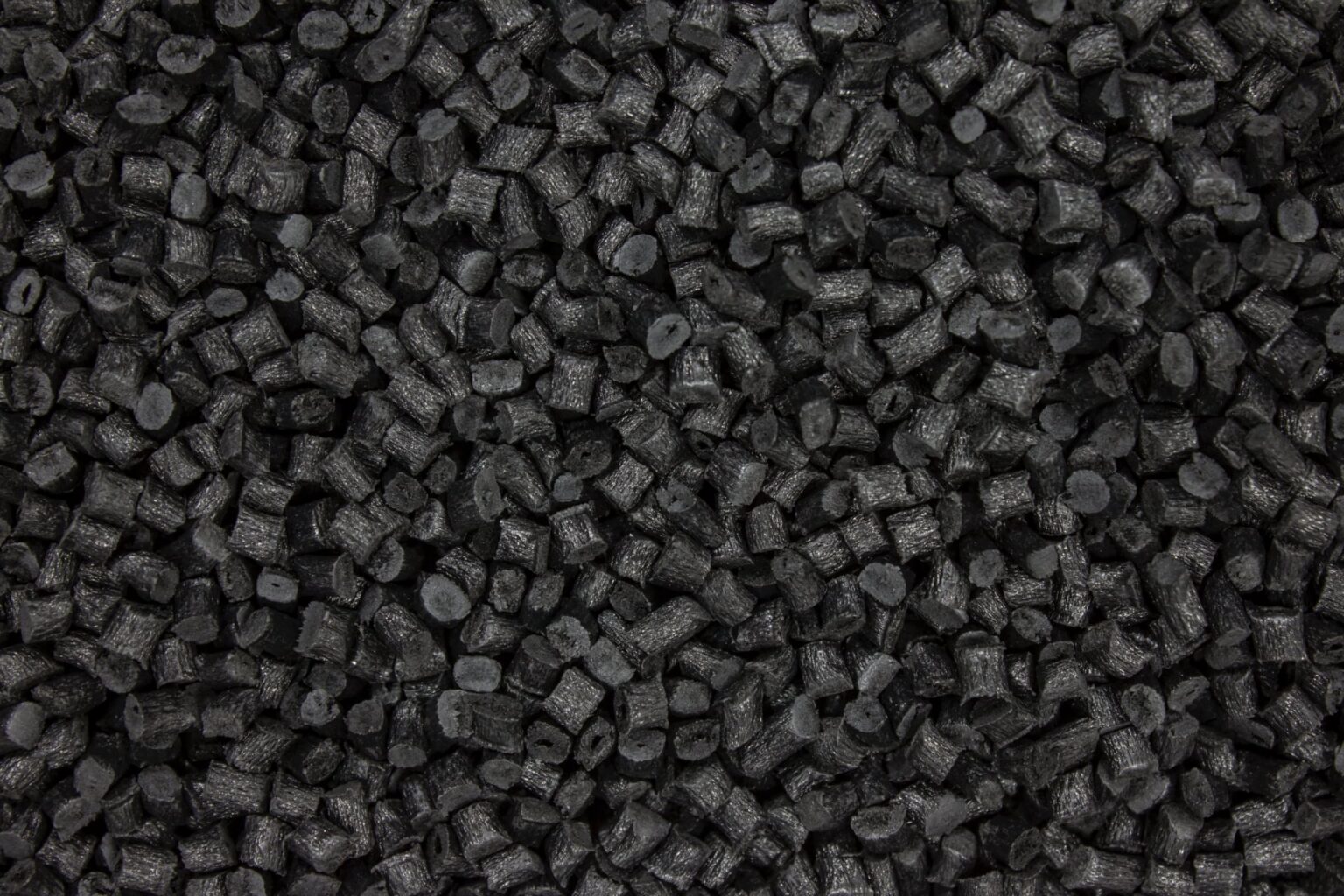 Technical plastics for the manufacture of plastic parts